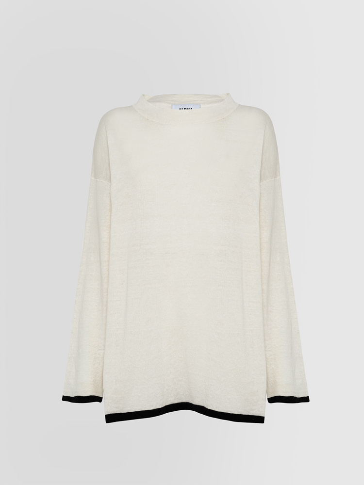 ALPHA STUDIO Woman: Knitwear and Apparel FW 2023