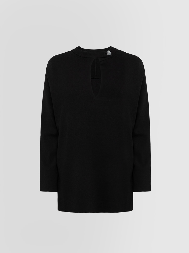 ALPHA STUDIO Woman: Knitwear and Apparel FW 2023