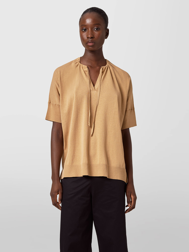 ALPHA STUDIO Woman: Knitwear and Apparel FW 2023