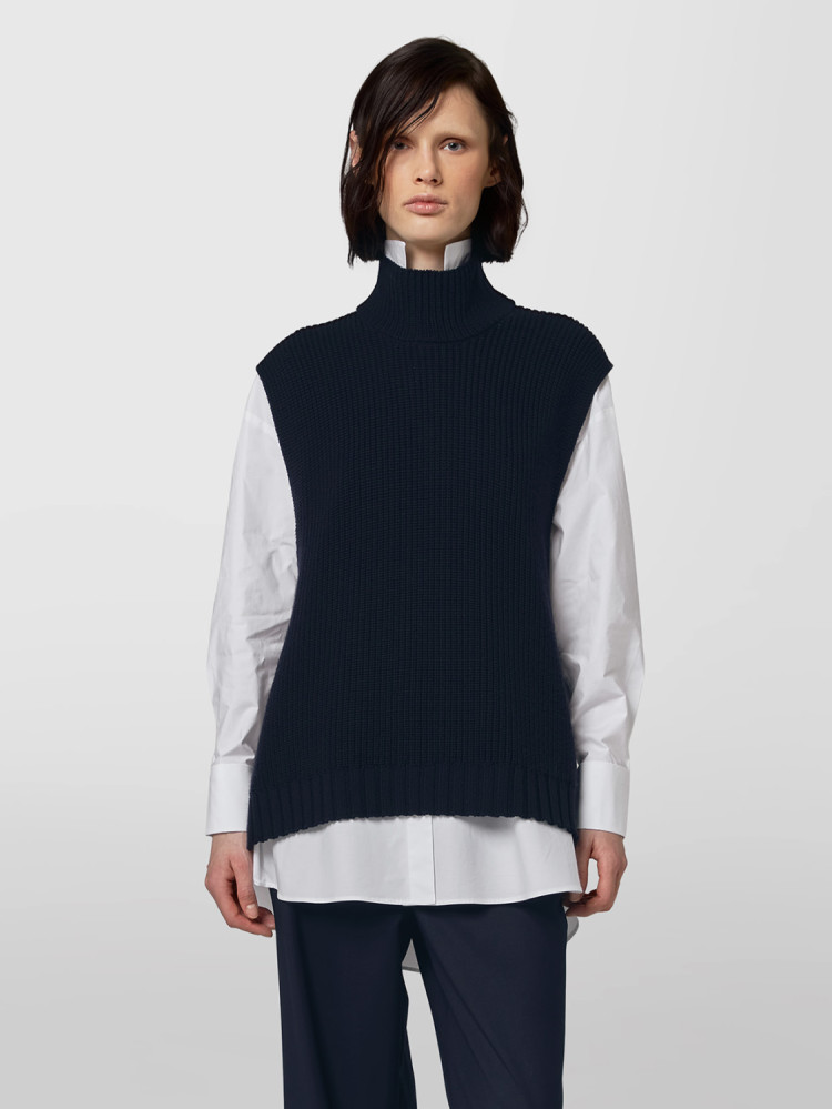 ALPHA STUDIO Woman: Knitwear and Apparel FW 2024
