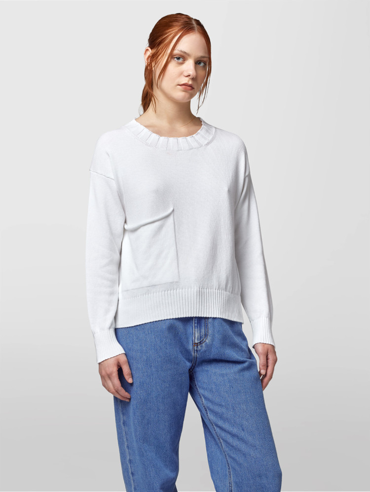 ALPHA STUDIO Woman: Knitwear and Apparel SS 2025