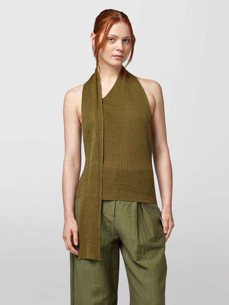 ALPHA STUDIO Woman: Knitwear and Apparel SS 2025